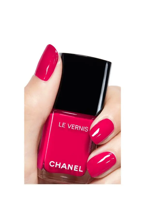 Chanel Le Vernis Longwear Nail Color - 143 Diva | Editorialist